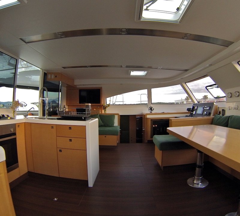 TOHORA Yacht Charter Details, Nautitech | CHARTERWORLD Luxury Superyachts